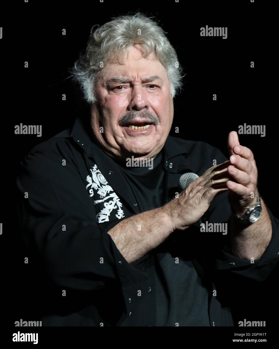 Holmdel, NJ, USA. , . Bruce Morrow and Tony Orlando performing at ...