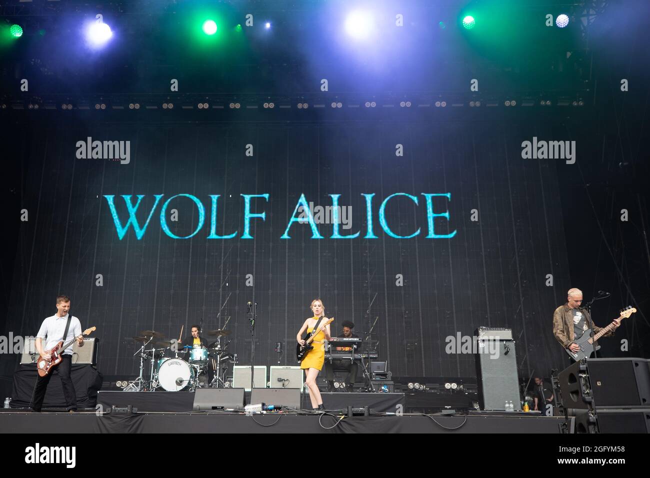 Leeds , UK. 27 Aug 2021, Wolf Alice, Ellie Rowsell, Joff Oddie, Theo ...