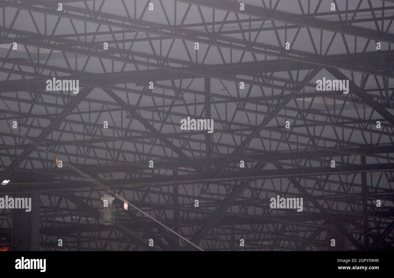 Support structure beams in a warehouse Stock Photo - Alamy