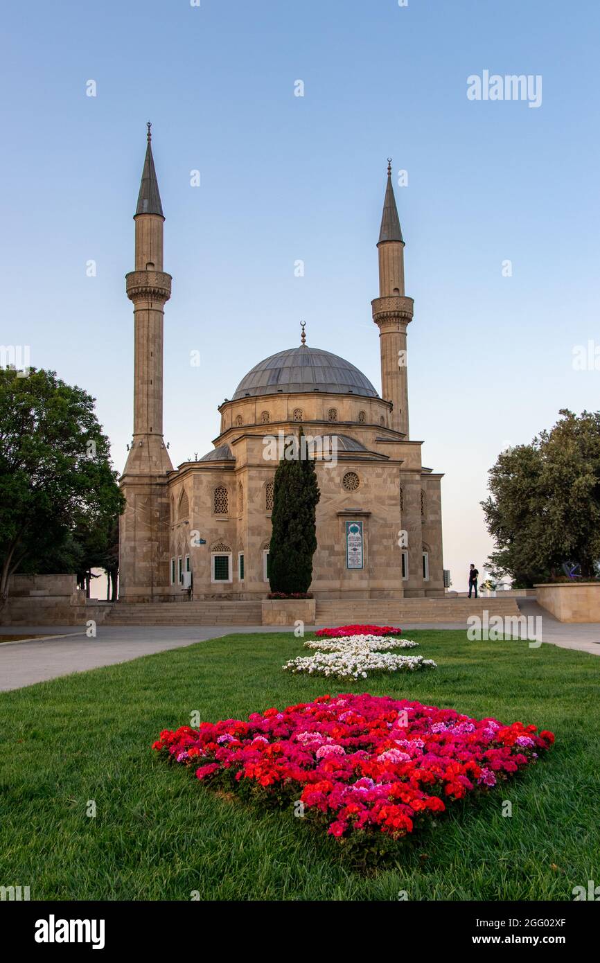 The Mosque of the Martyrs or Turkish Mosque in Baku Stock Photo - Alamy