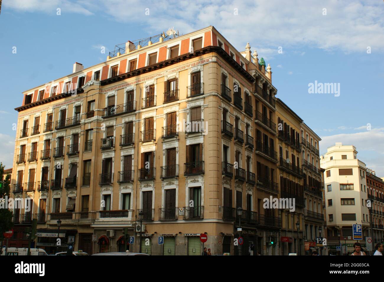 MADRID, SPAIN - Aug 19, 2010: The old architecture of Madrid, Spain ...