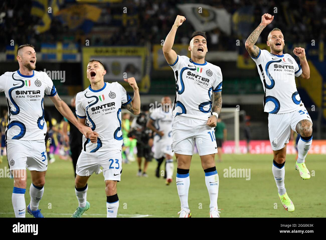 Inter milan celebrate 2021 hi-res stock photography and images - Alamy