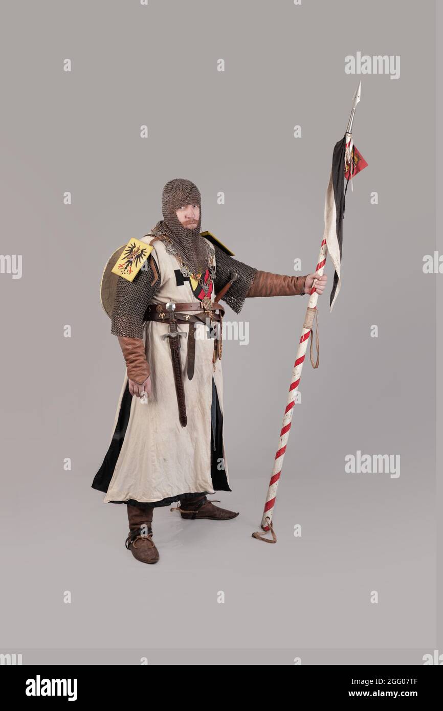 German knightly sword hi-res stock photography and images - Alamy