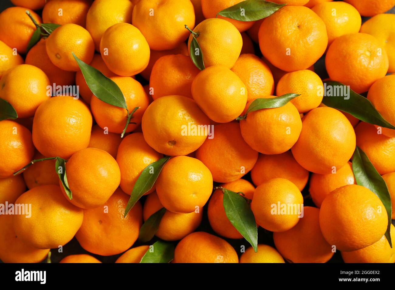 Tangerine background, closeup Stock Photo - Alamy