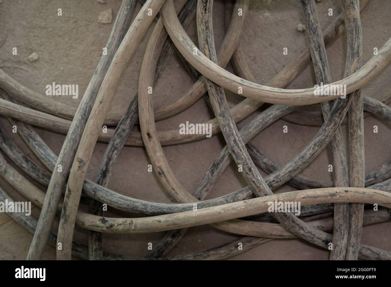 Thick iron wires hi-res stock photography and images - Alamy