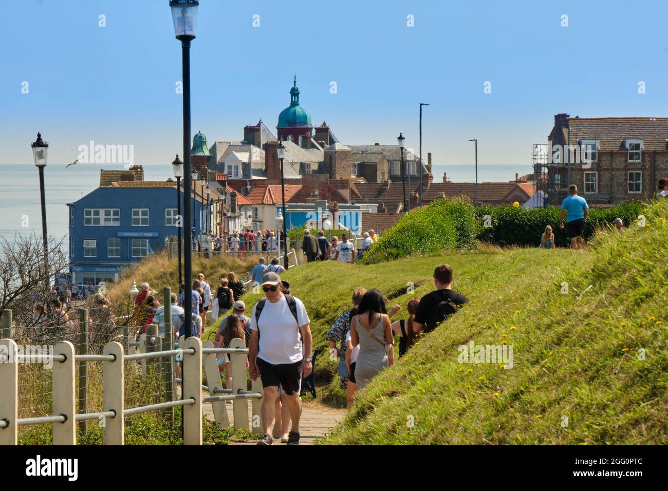 Cromer cliff hi-res stock photography and images - Alamy