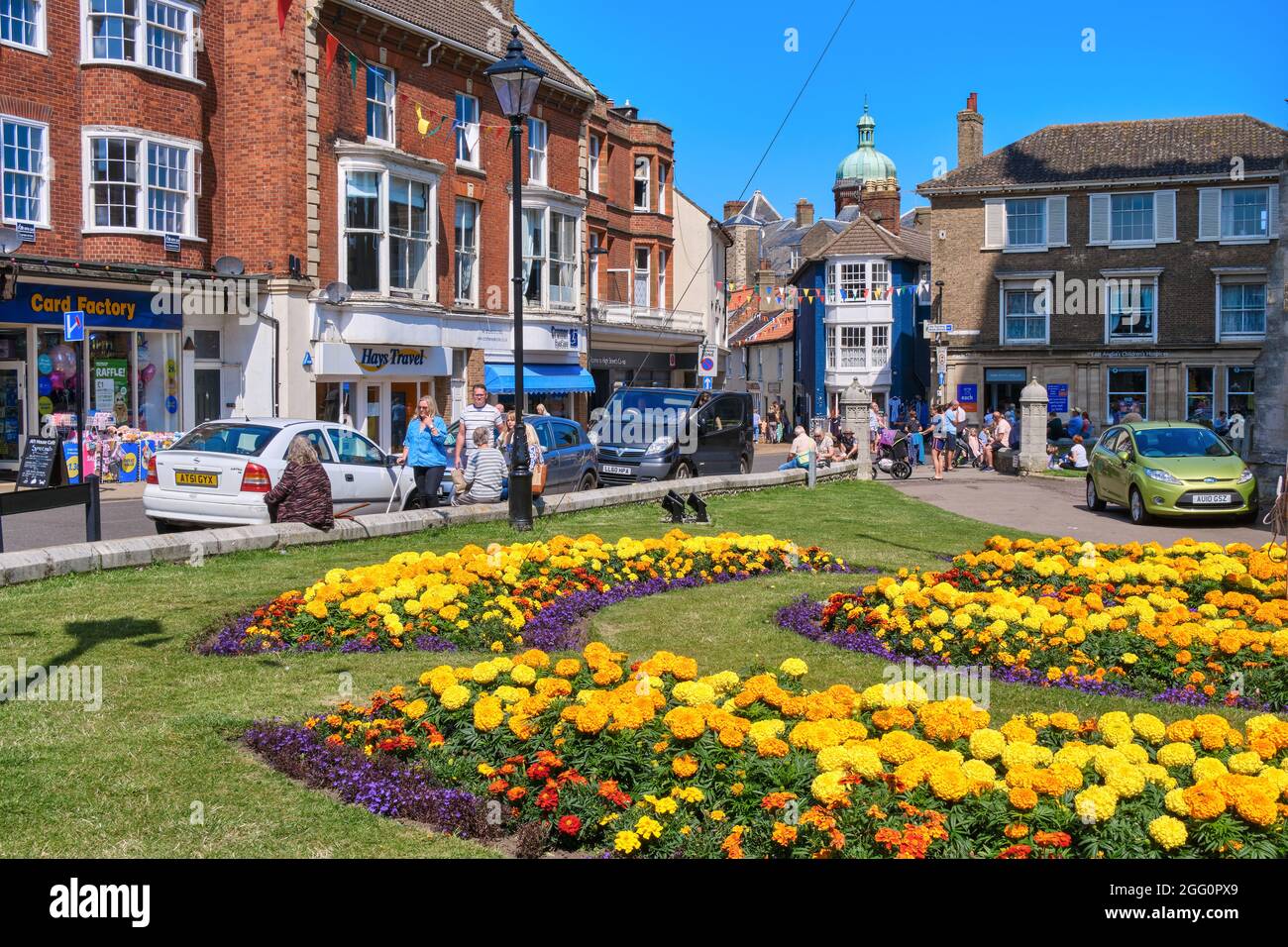 Flower displays in Cromer town centre Stock Photo - Alamy
