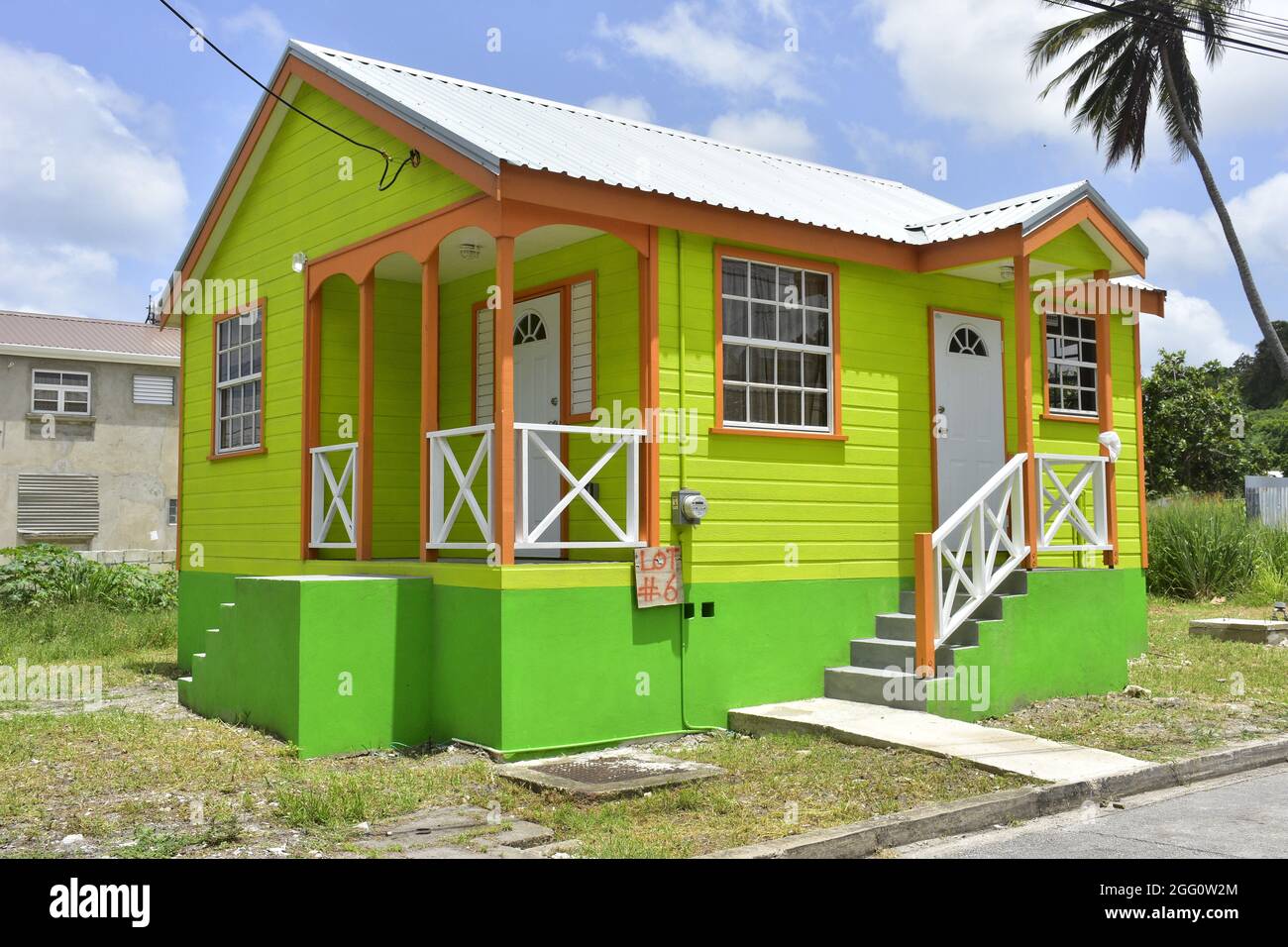 Chattel house hi-res stock photography and images - Alamy