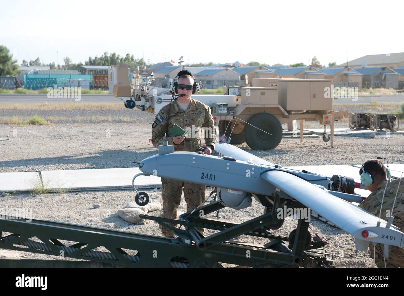 Fob airborne hi-res stock photography and images - Alamy