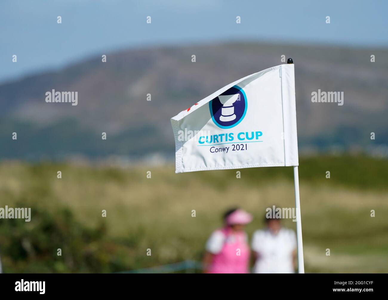 Golf flag general hi-res stock photography and images - Alamy