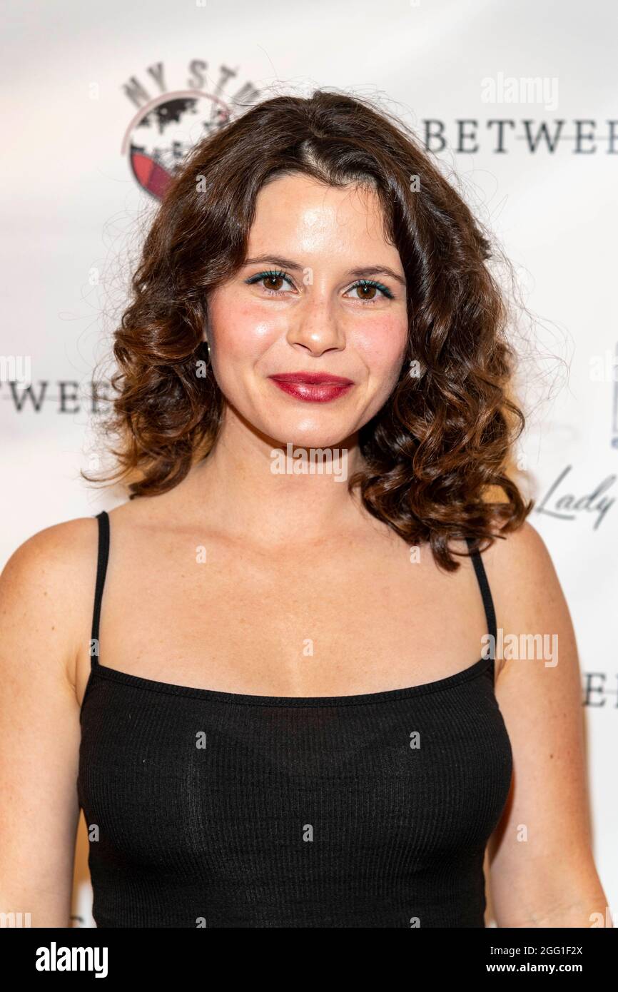 Attends the screening hi-res stock photography and images - Alamy