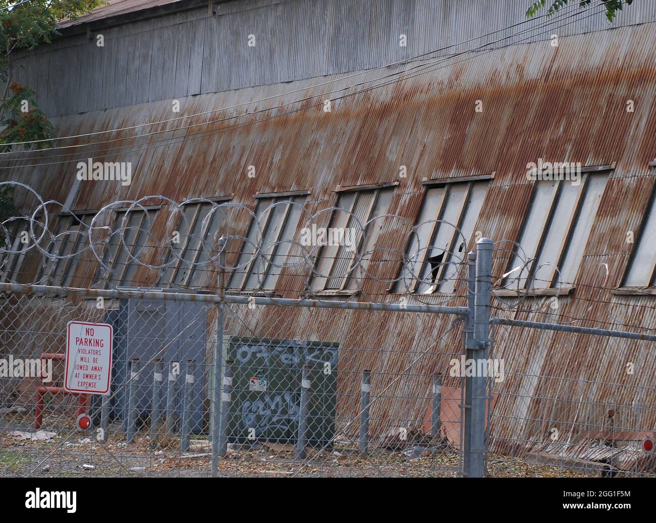 Exterior factory wall Stock Photo - Alamy