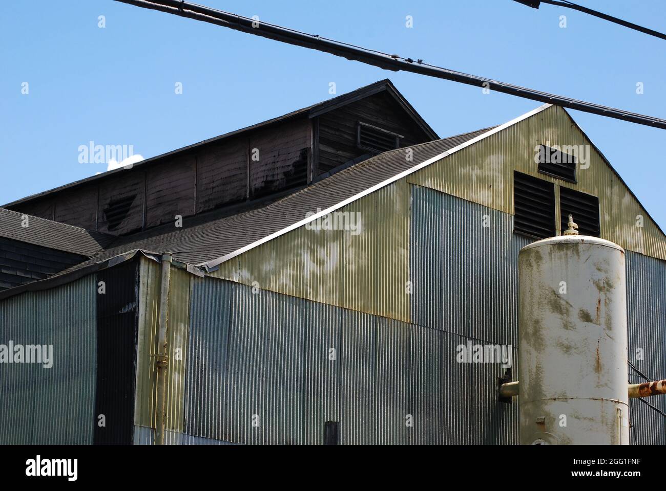 Exterior factory wall Stock Photo - Alamy