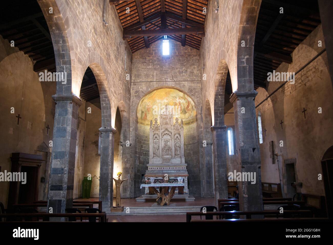Altar in the Catholic church in the Romanesque style Stock Photo - Alamy