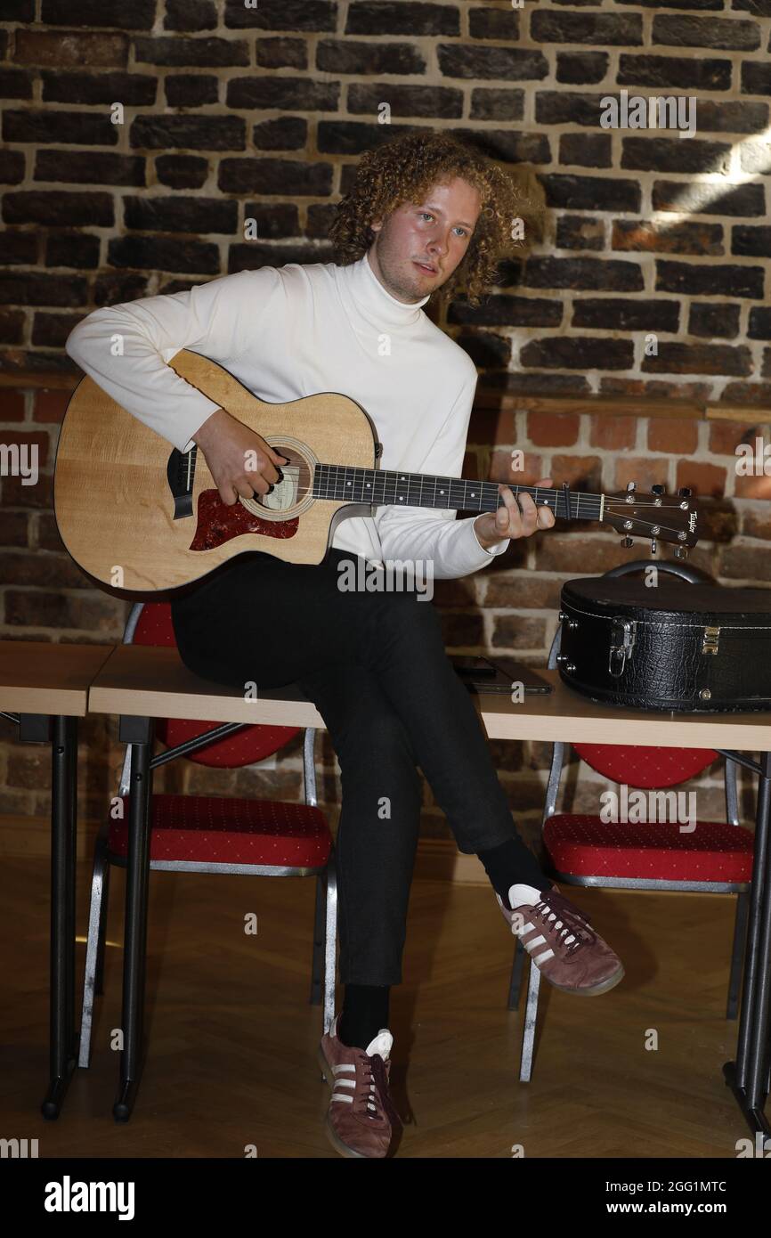 Valentin Kuhn bei den Proben zur 4. Windflüchter Charity Gala zu ...
