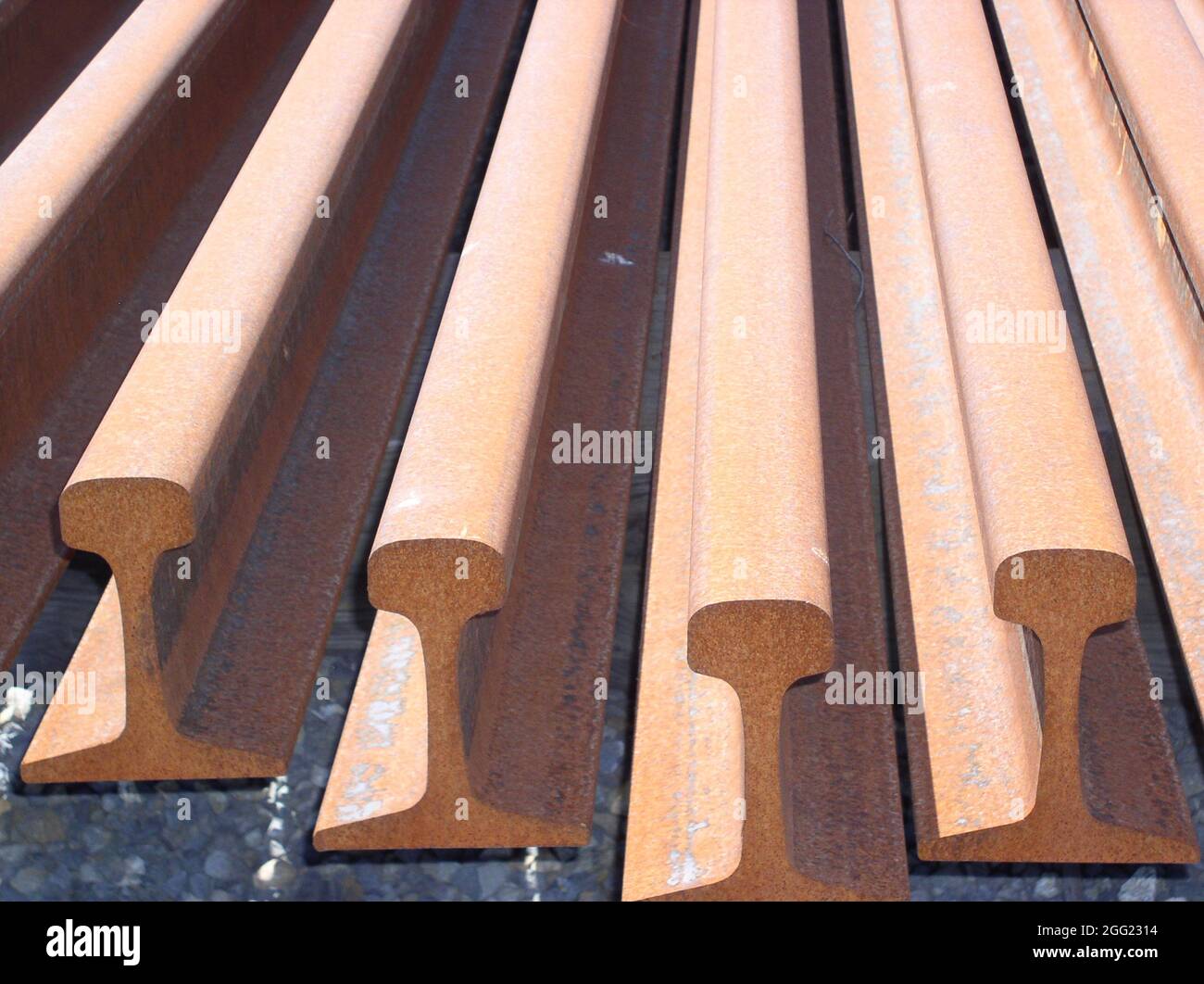 Track segments hi-res stock photography and images - Alamy