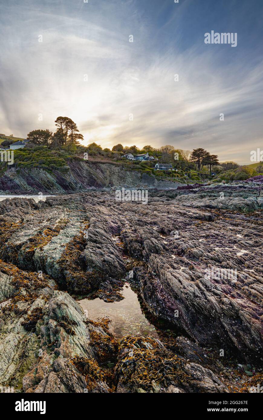Talland Bay Sundown Cornish coast Cornwall Stock Photo - Alamy