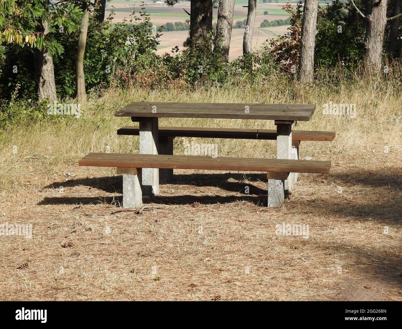 Desk and benches hi-res stock photography and images - Alamy