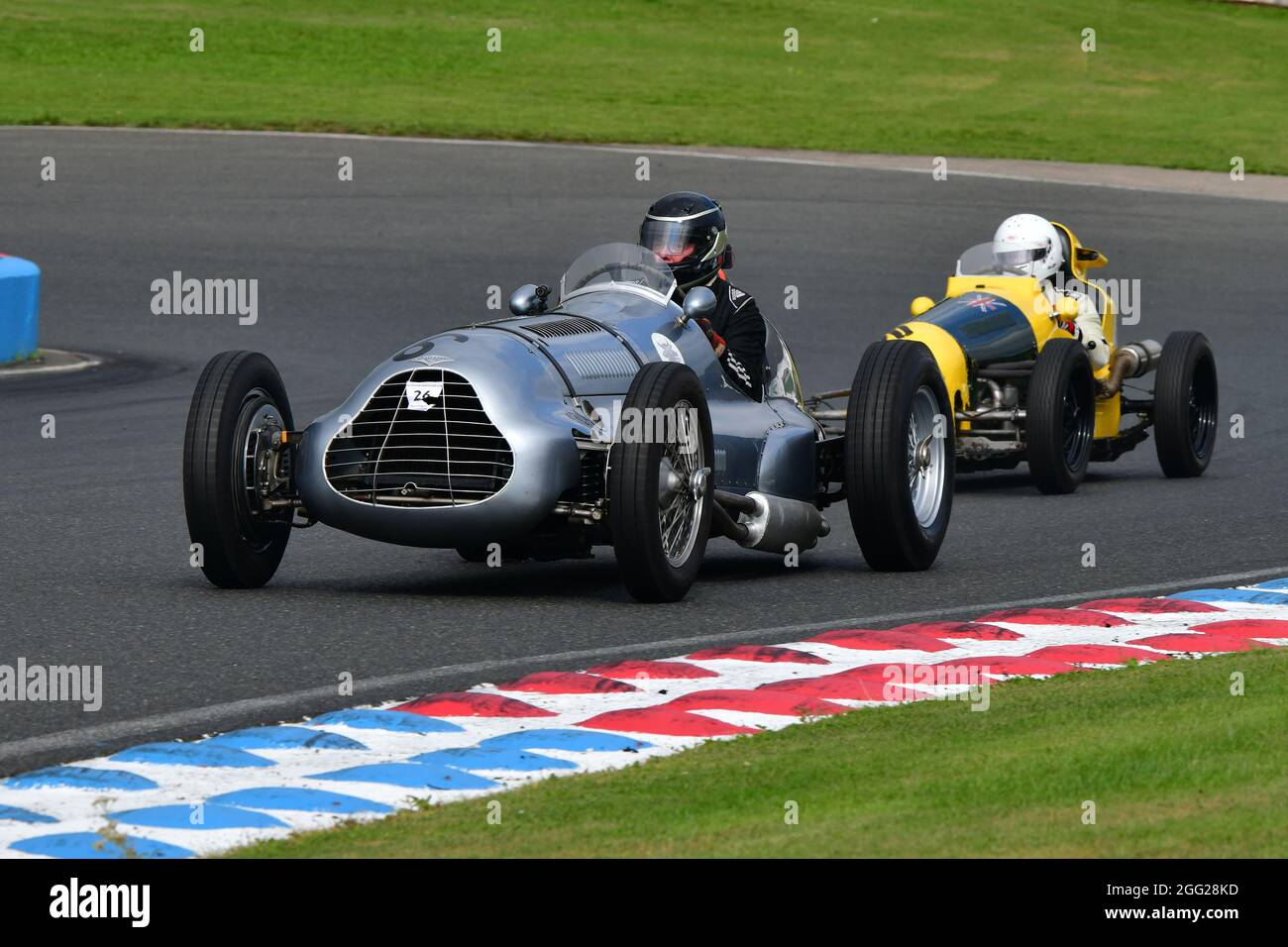 Era parnell challenger hi-res stock photography and images - Alamy