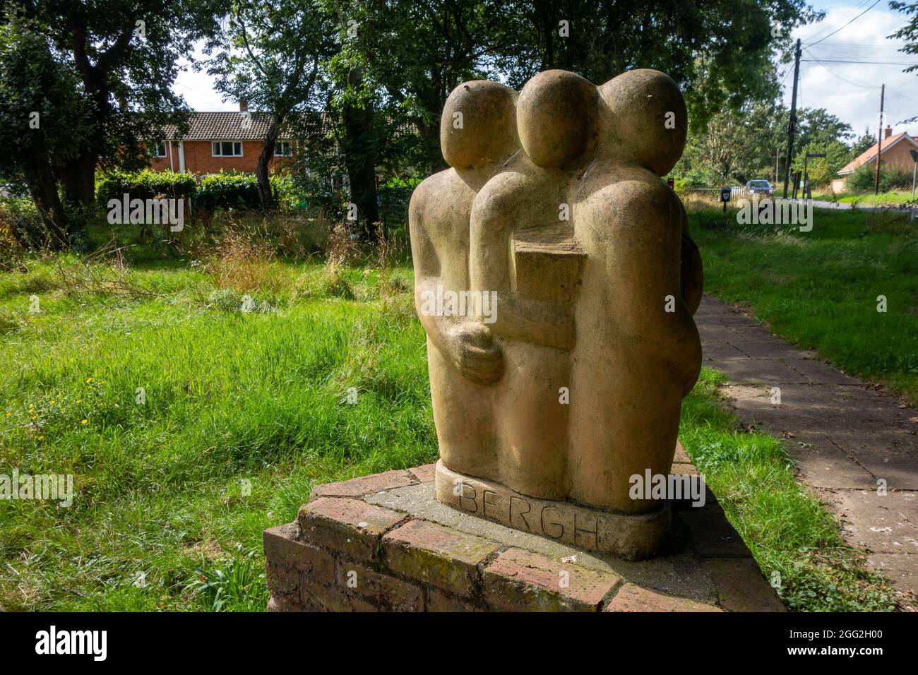The Burghers of Bergh Apton - a village waymarker Stock Photo - Alamy