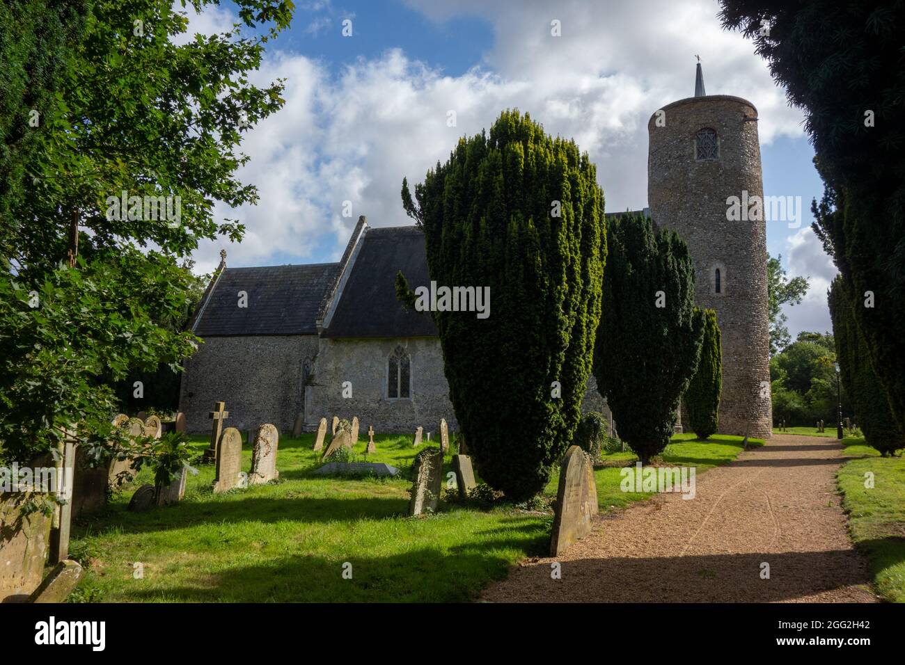 St margaret and st remigius church hi-res stock photography and images ...