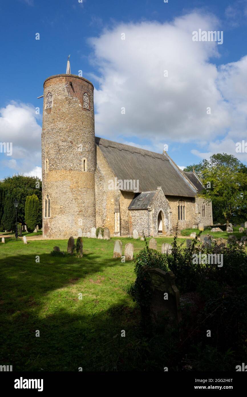 St margaret and st remigius church hi-res stock photography and images ...