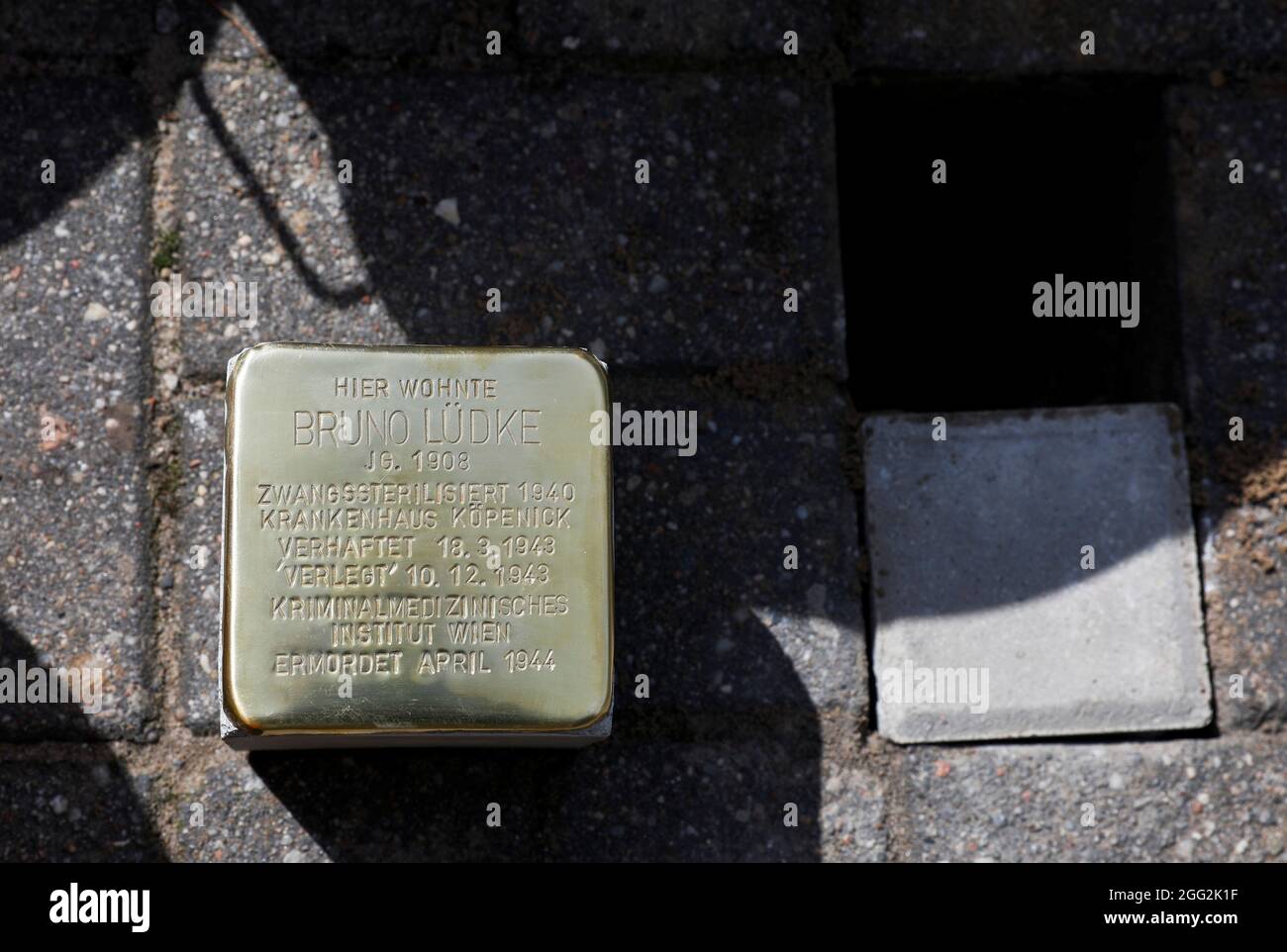 Stolperstein, berlin hi-res stock photography and images - Alamy