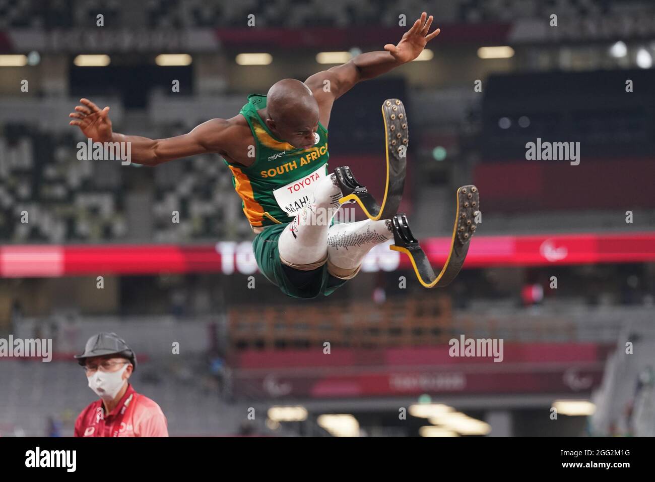 Tokio, Japan. 28th Aug, 2021. Paralympics: Athletics, long jump, men ...