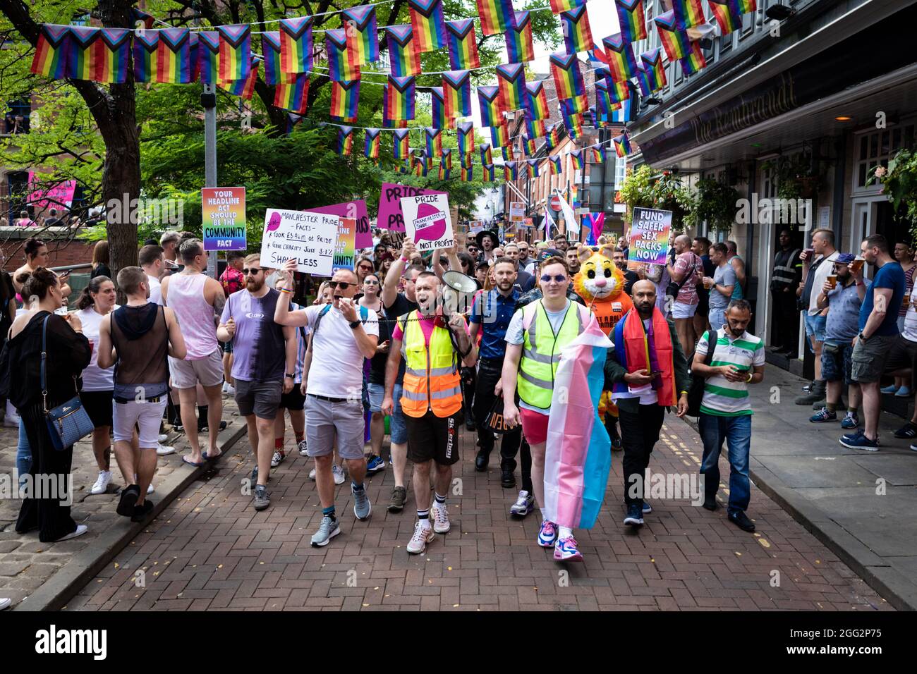 Manchester pride 2021 parade hi-res stock photography and images - Alamy