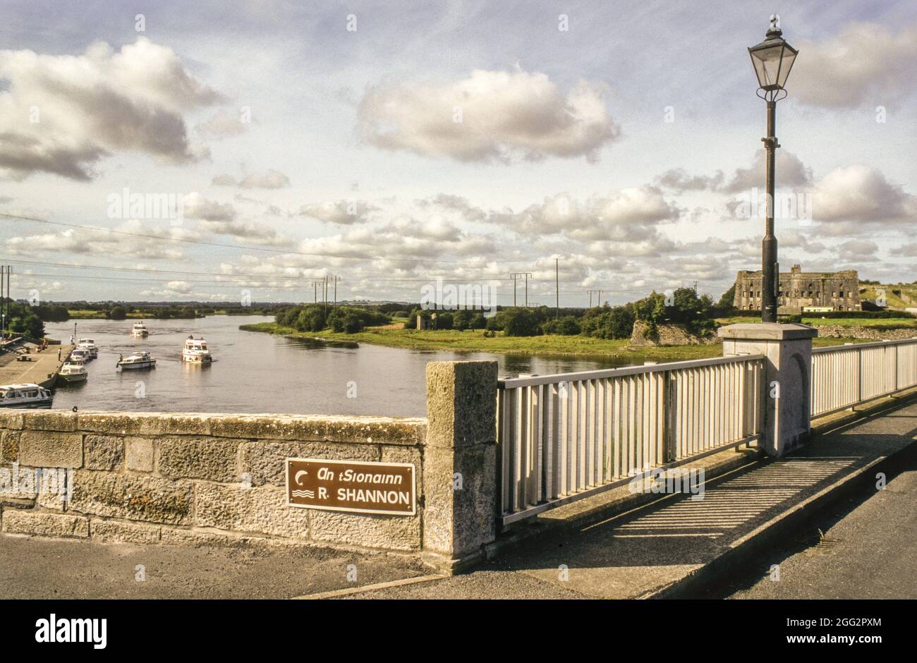 A view of RIver Shannon at the river crossing of Shannonbridge Stock ...