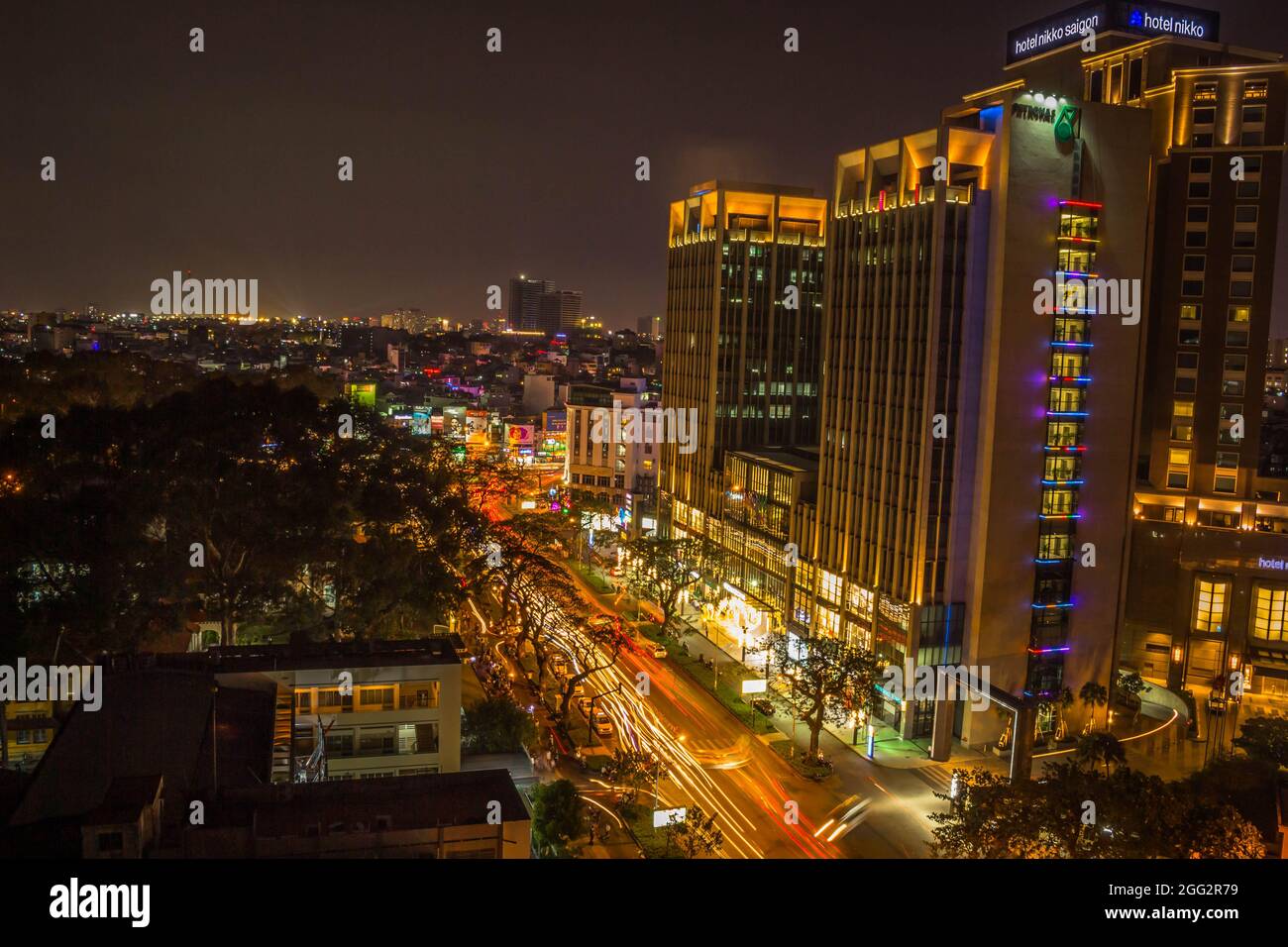 Nowzone fashion mall hi-res stock photography and images - Alamy