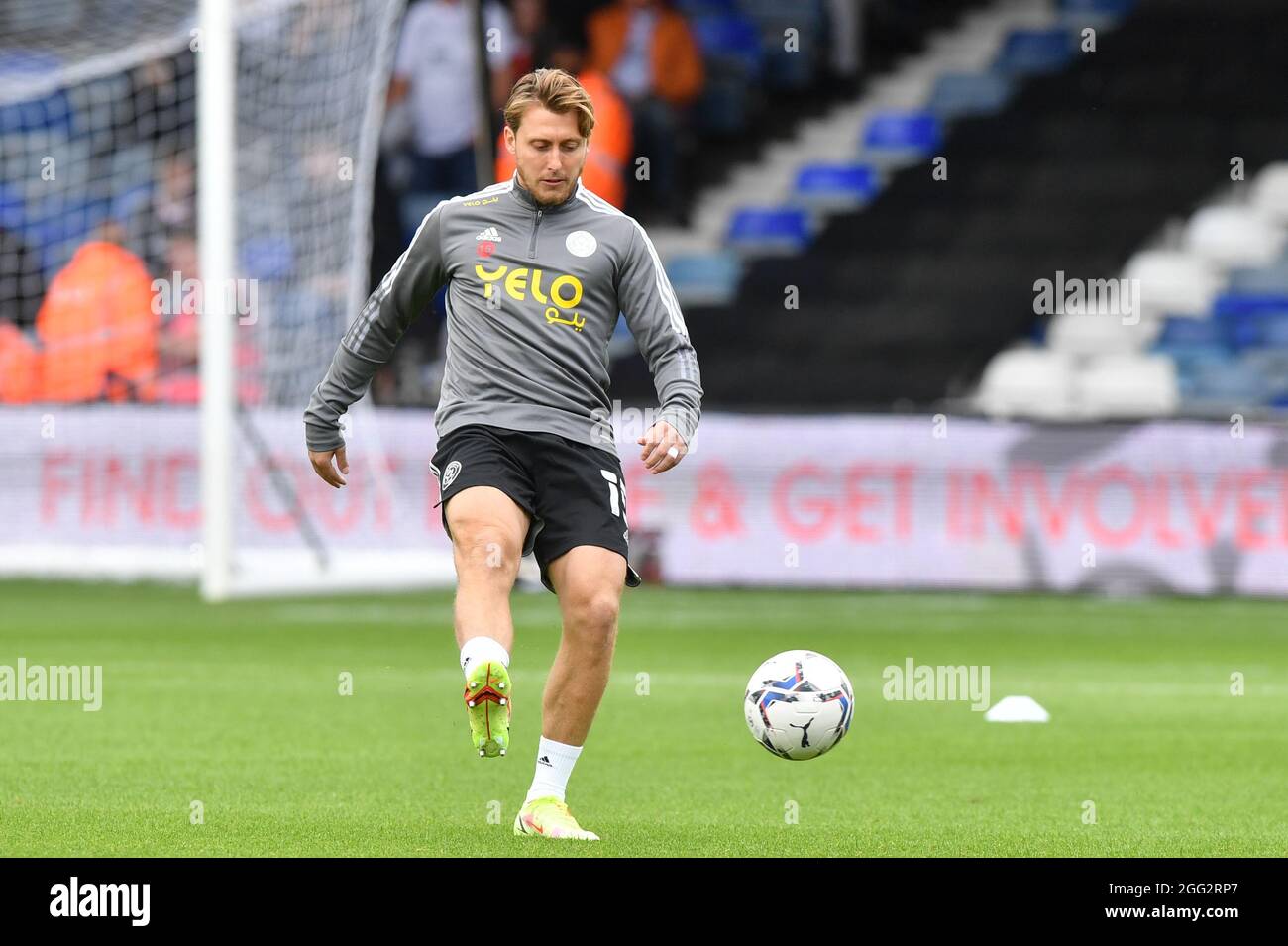 Luke freeman sheffield united warm up hi-res stock photography and ...