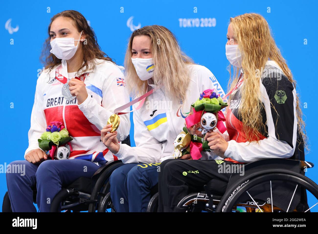 Tokyo, Japan. 28th Aug, 2021. (L-R) Grace Harvey (GBR), Yelyzaveta ...