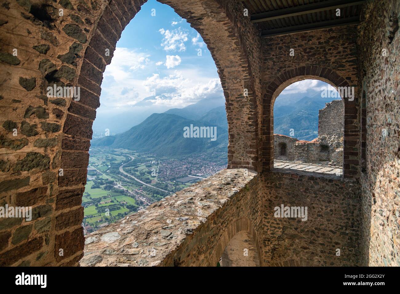 Michele saint hi-res stock photography and images - Alamy