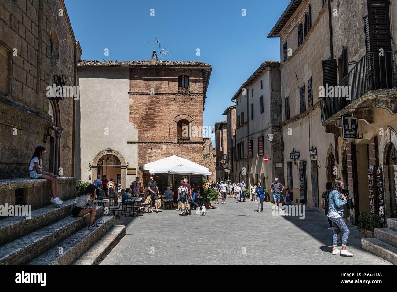 The piazza the town of Pienza in Tuscany, Italy. A popular tourist ...