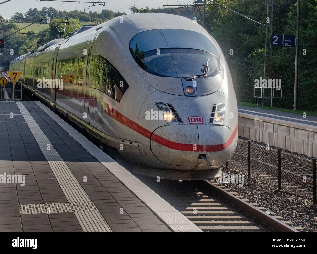 ICE der deutschen Bahn Stock Photo - Alamy