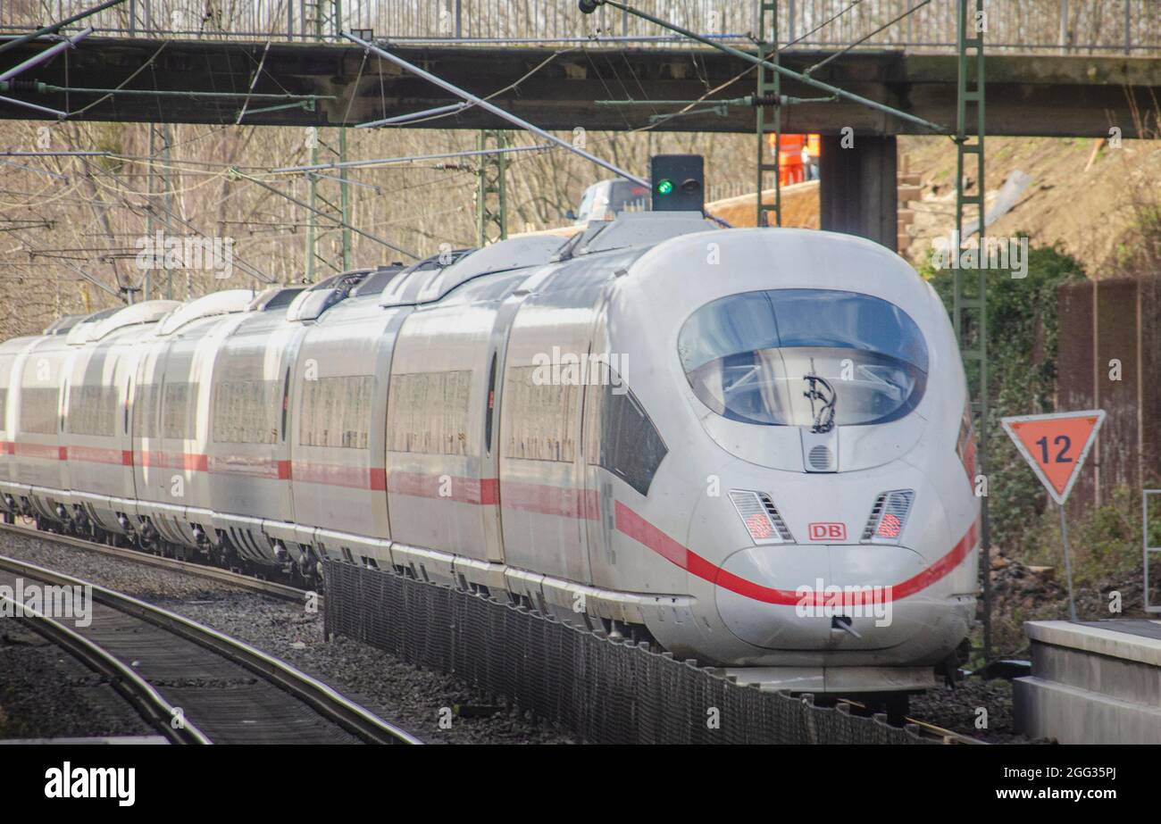 ICE der deutschen Bahn Stock Photo - Alamy