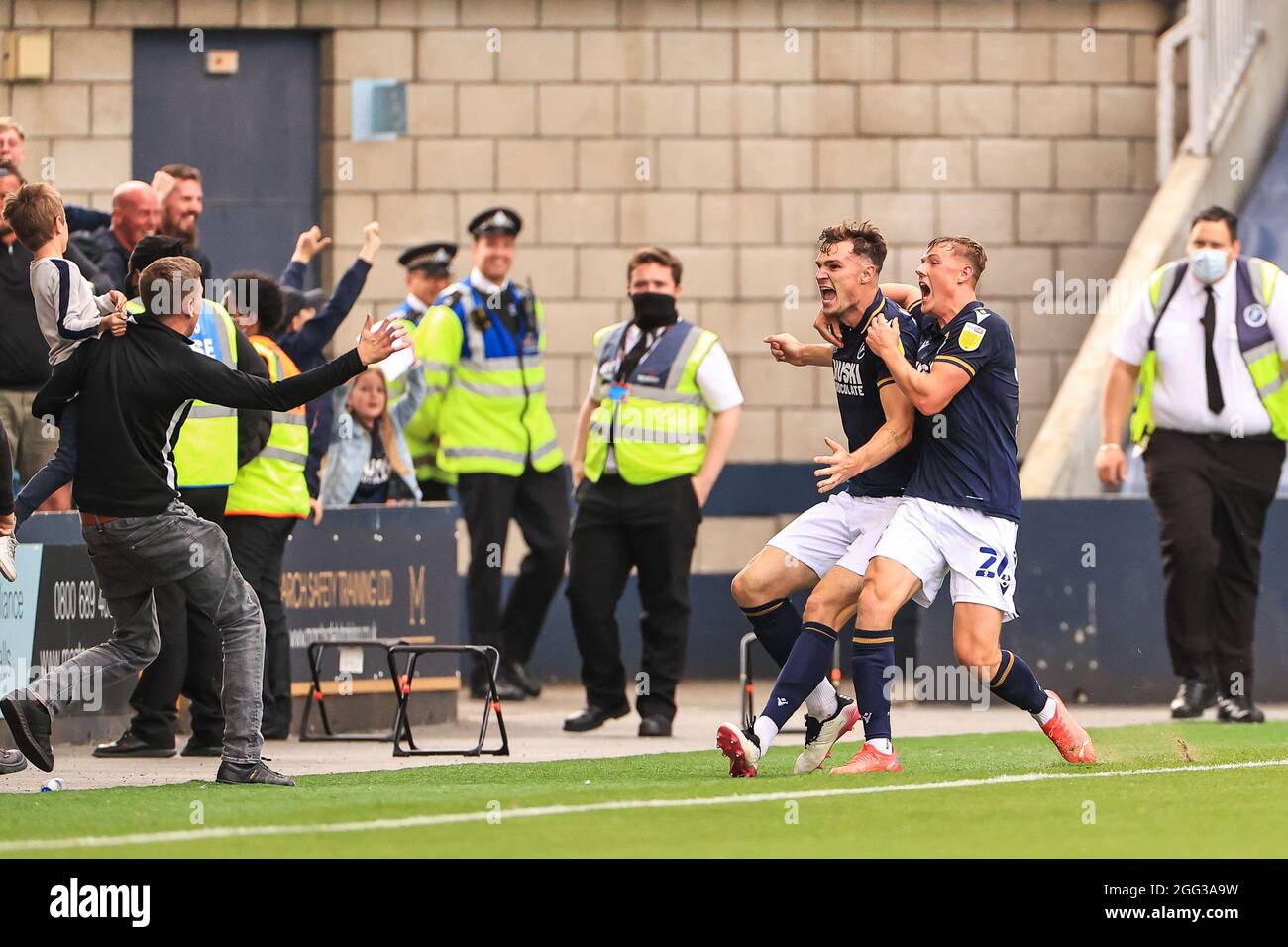 Jake cooper millwall hi-res stock photography and images - Alamy