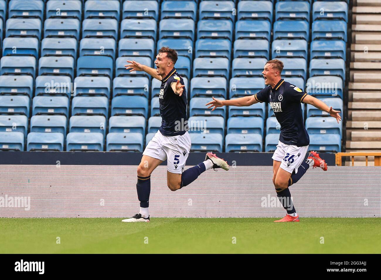 Jake Cooper #5 of Millwall celebrates his goal to make it 2-1 in, on 8 ...