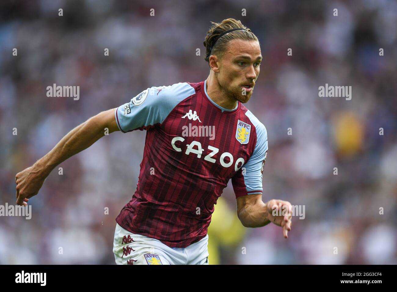 Matty Cash Aston Villa High Resolution Stock Photography and Images - Alamy