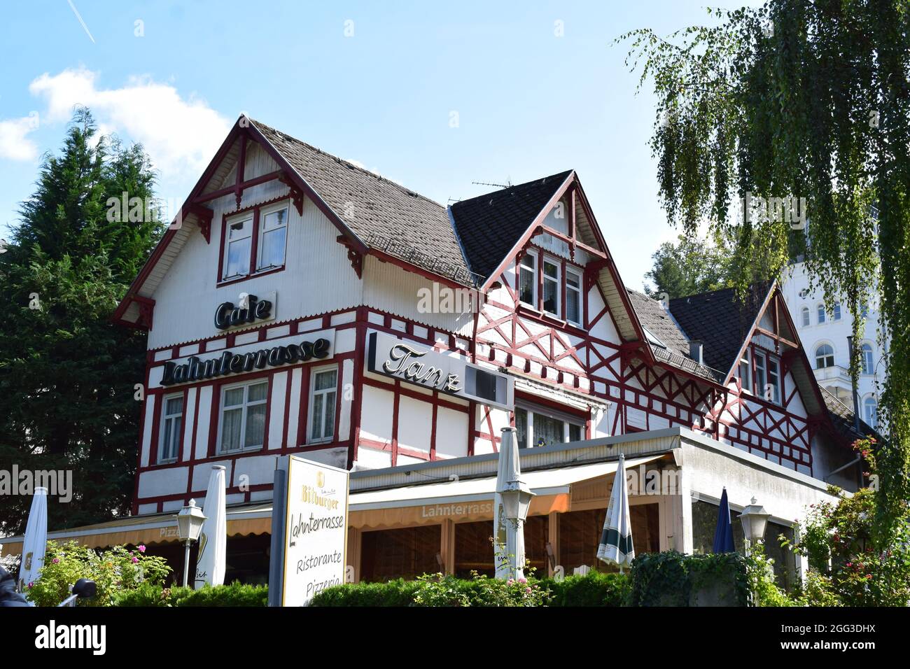 closed cafe in lockdown 2021 Stock Photo - Alamy