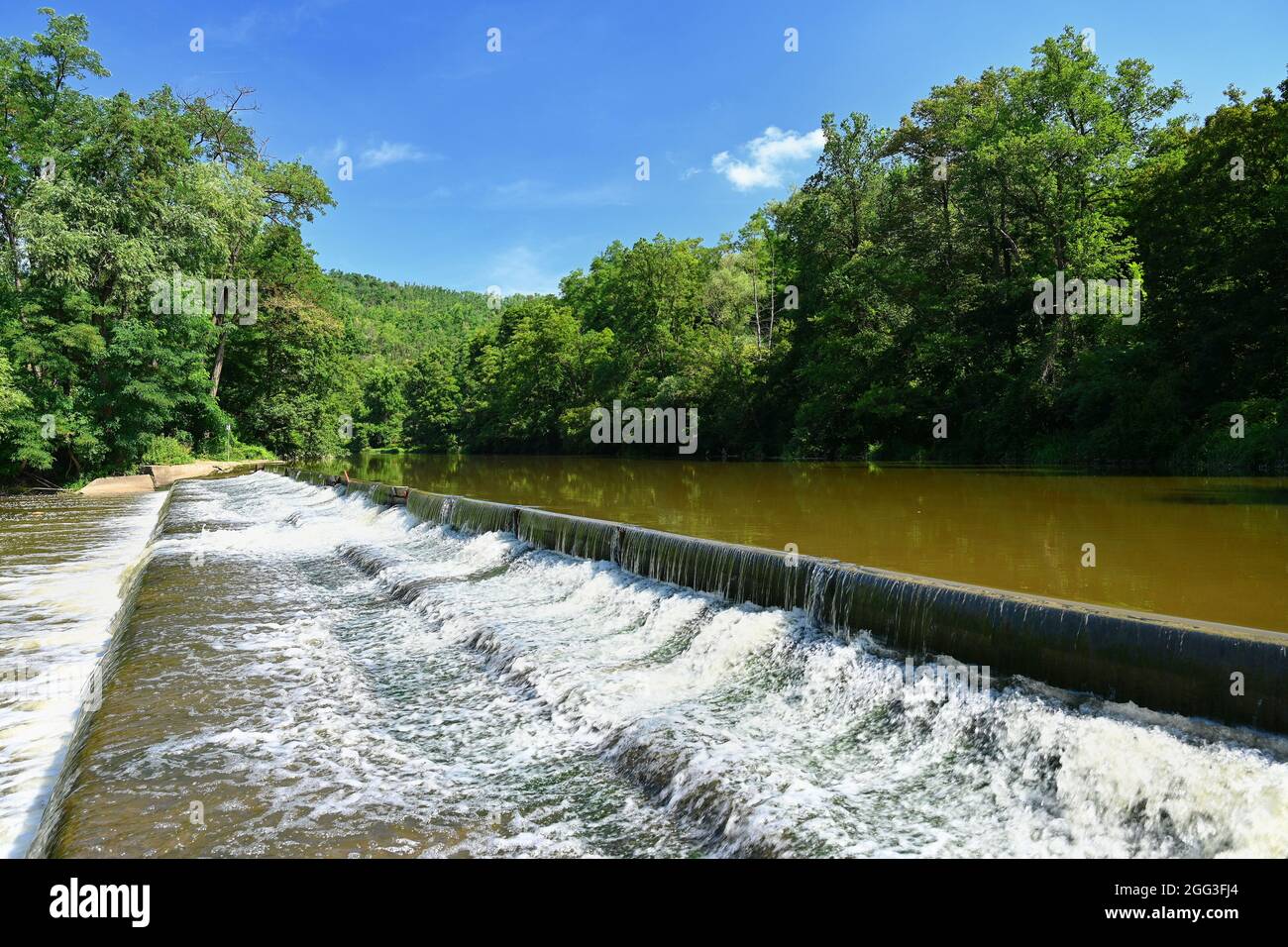Sluice on the river. Beautiful outdoor nature with running water Stock ...