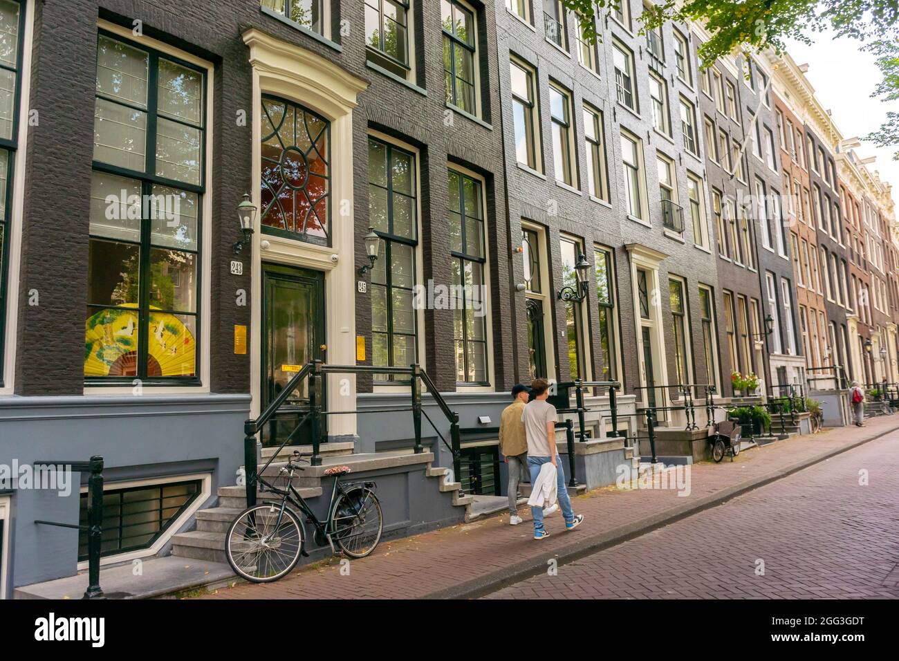 Amsterdam, Holland, Men Walking, Street Scenes, Amsterdam, Townhouses ...