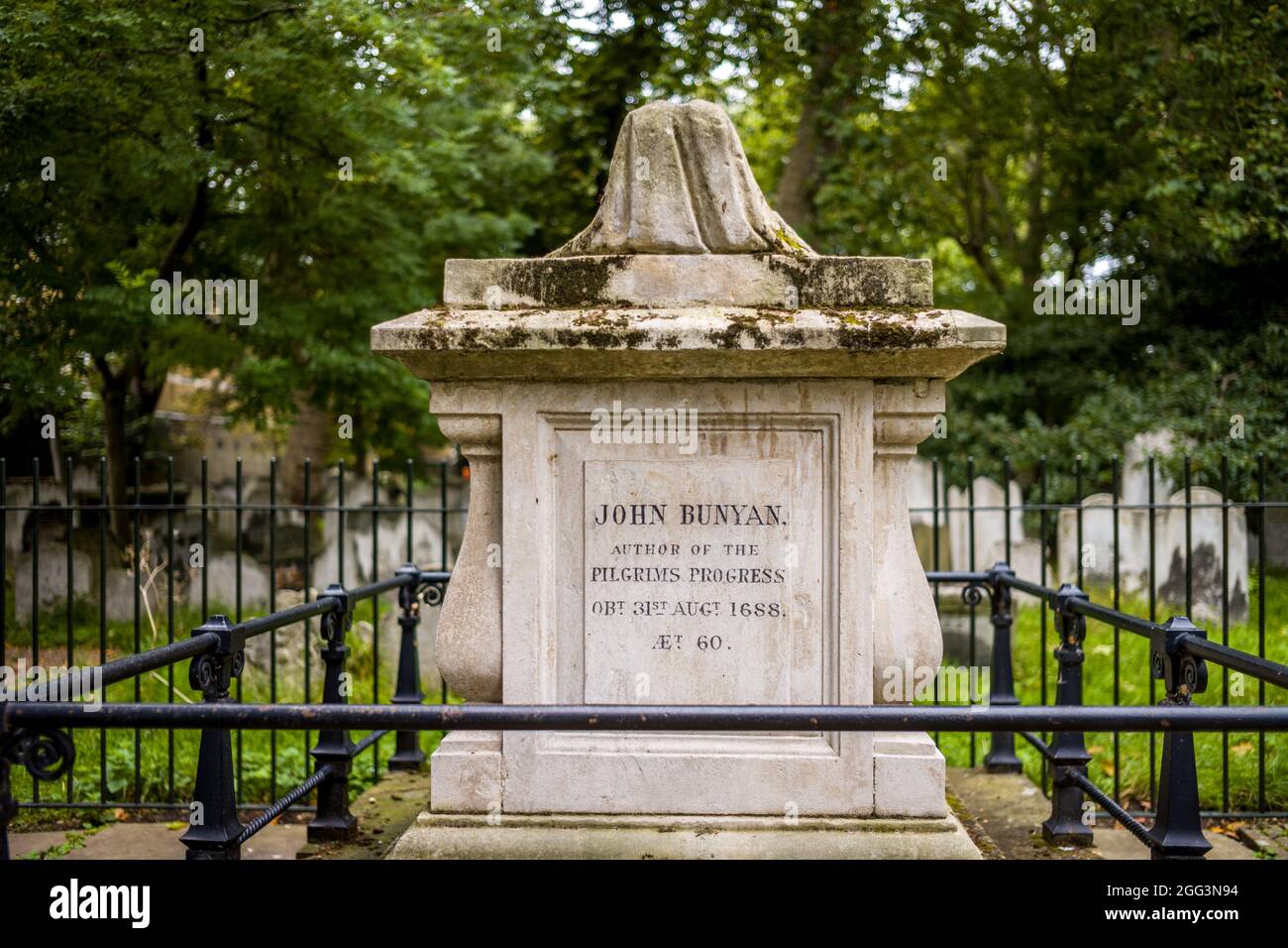 John Bunyan's grave and tomb in Bunhill Fields Burial Ground in the ...