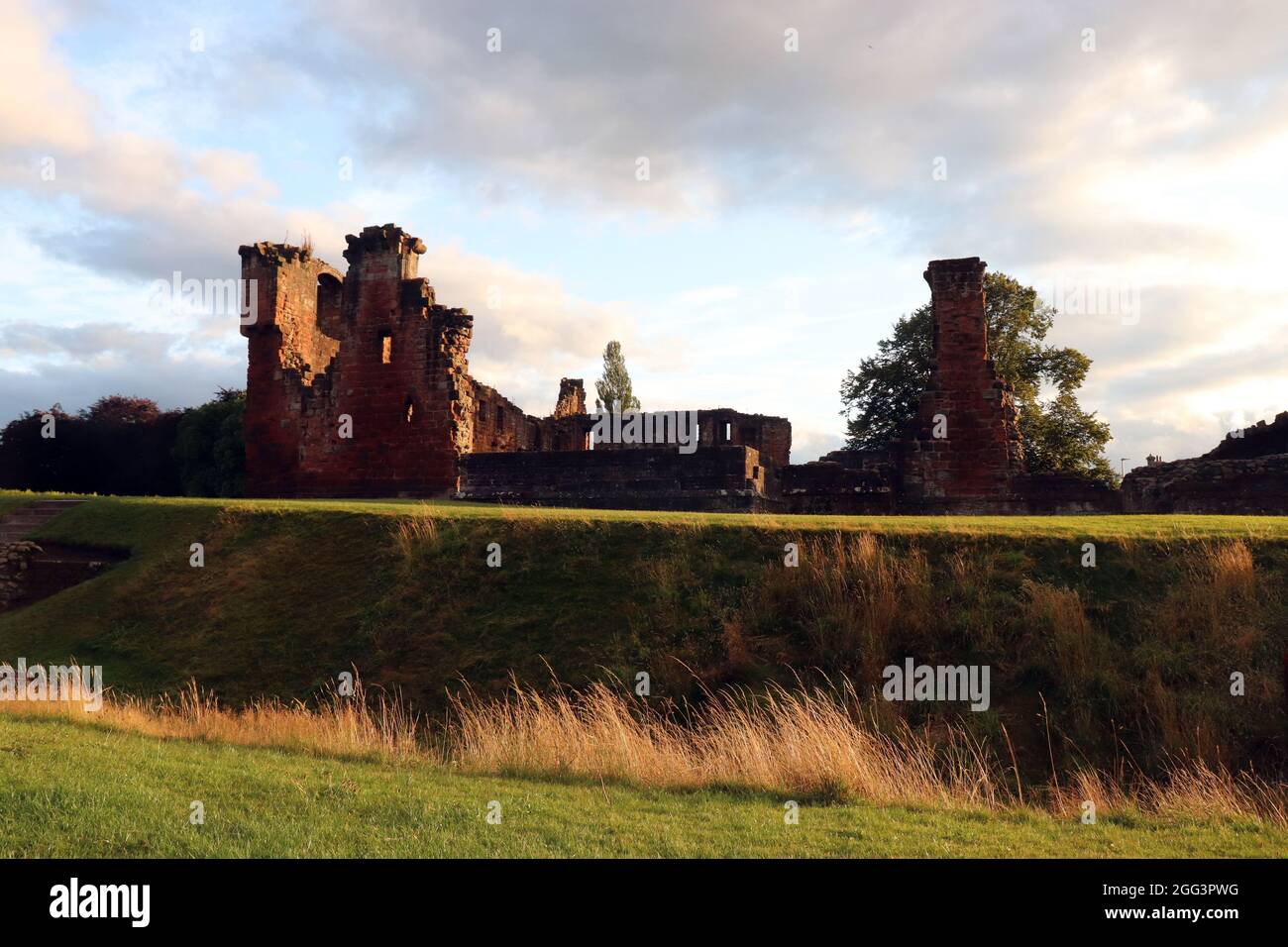 Penrith Castle Ruins Stock Photo - Alamy
