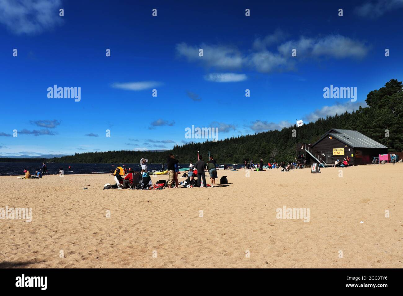 Loch morlich beach hi-res stock photography and images - Alamy