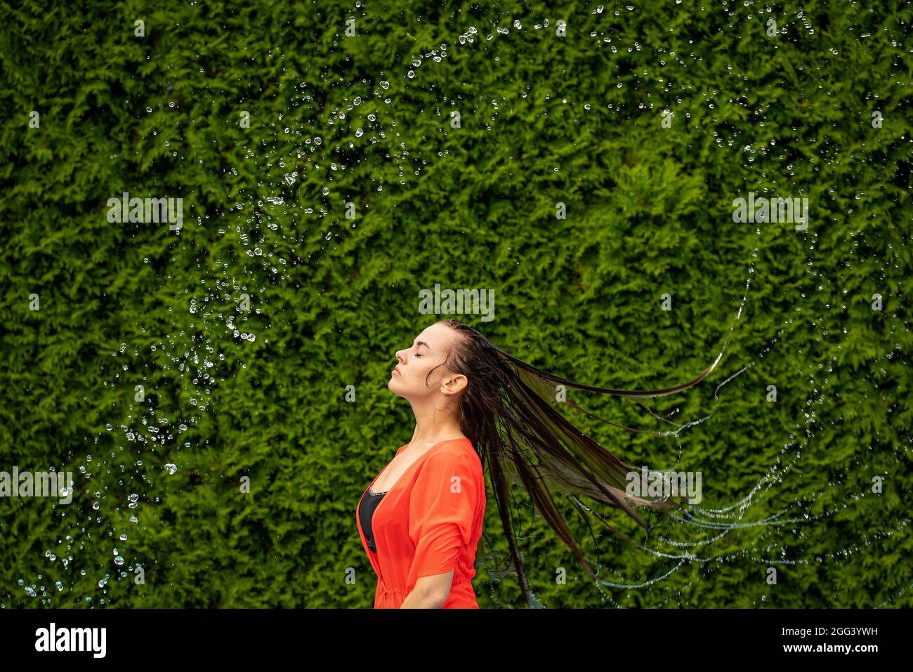 What Does It Mean When A Girl Throws Her Hair Back at Linda Green blog