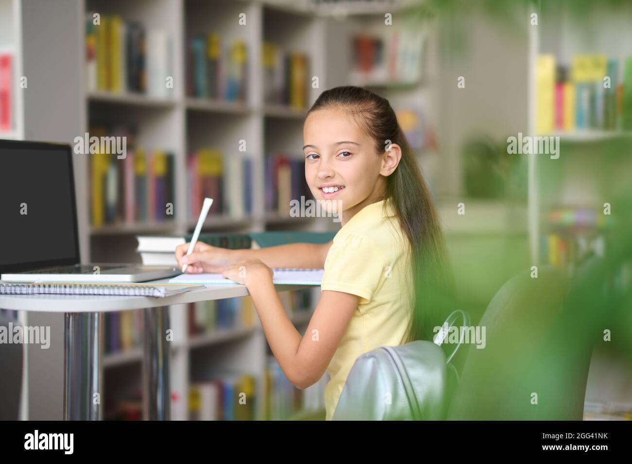 Normal writing hi-res stock photography and images - Alamy