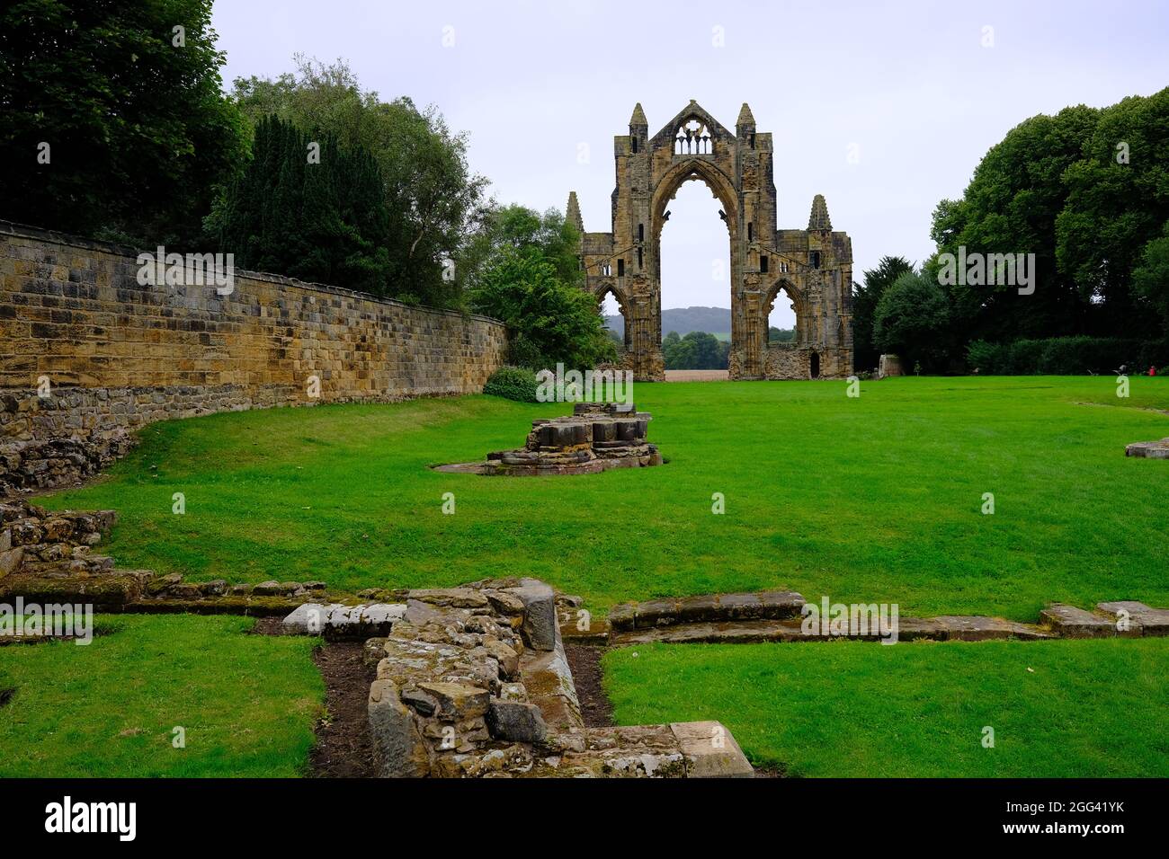 Ruins of Gisborough Priory, Guisborough, North Yorkshire Stock Photo ...