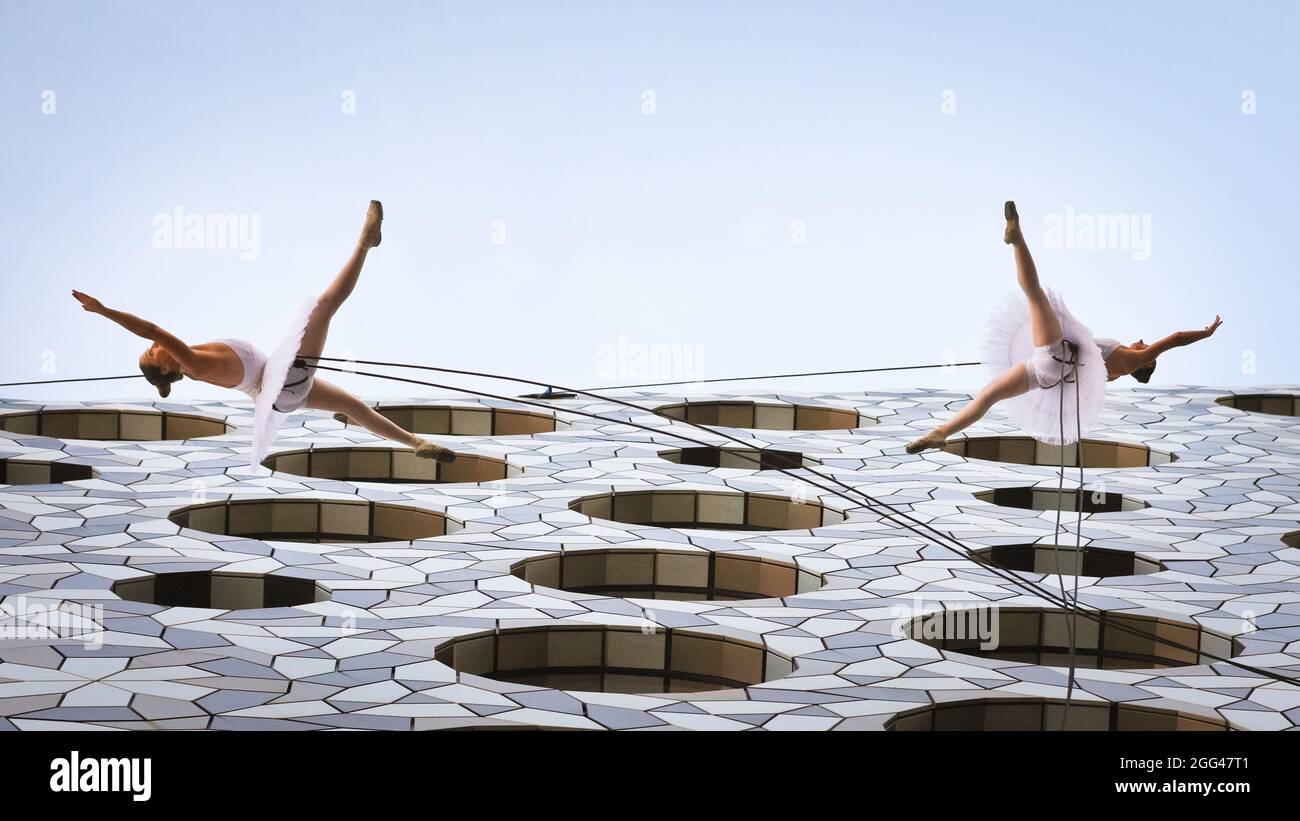 Aerial ballet hi-res stock photography and images - Alamy